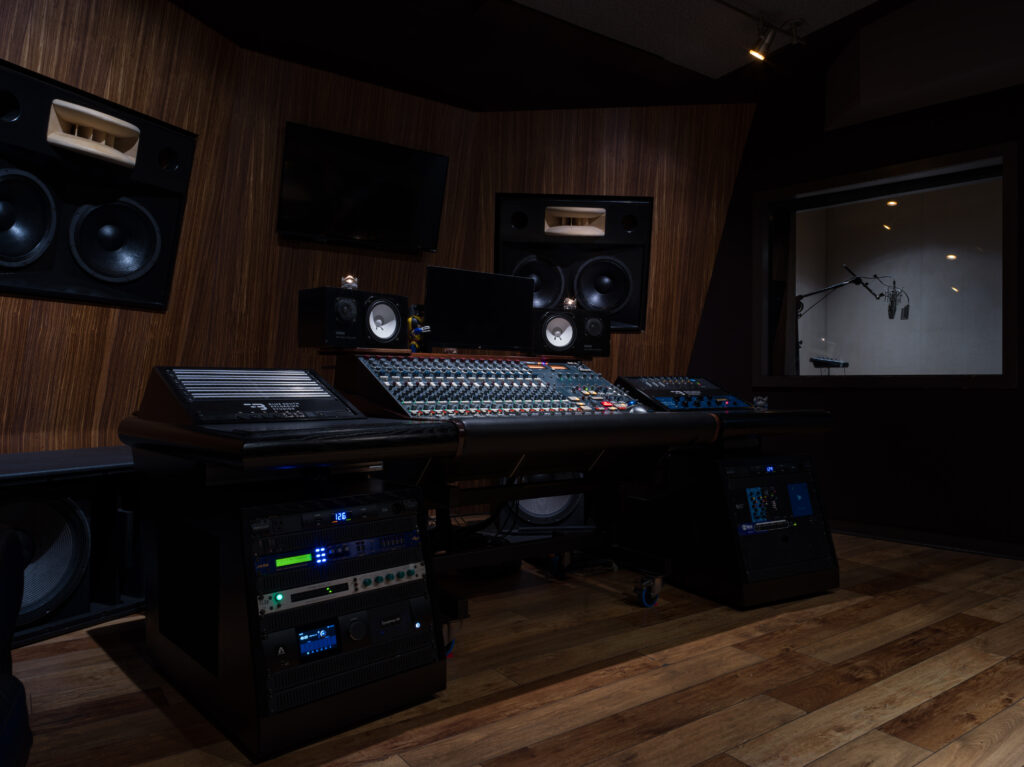 'Into the Blue' – Neve BCM10/2 MkII makes its Atlanta Debut - AMS | Neve